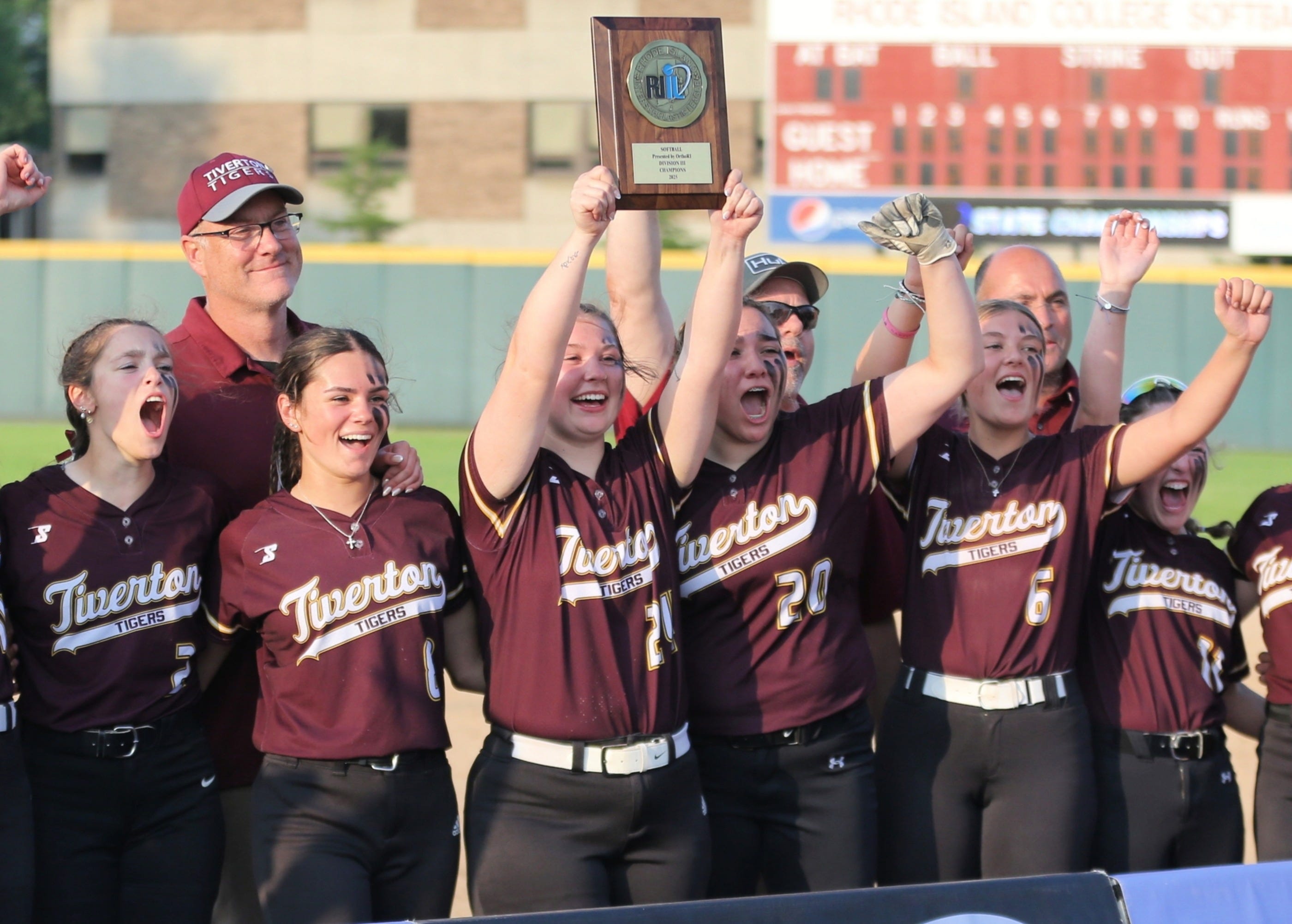 They're number 1. Rounding up Newport County's high school champions