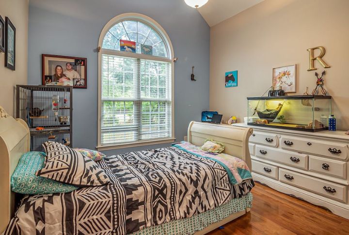 10 Reasons Why An Aquarium Is A Great Addition To Your Home