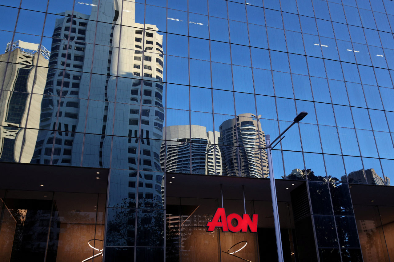 Insurance Broker Aon Rides Tailwind From Tariff Uncertainty