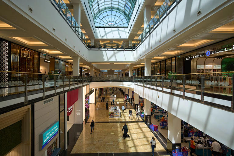 Succession power struggles as Mall of the Emirates owners ordered to ...