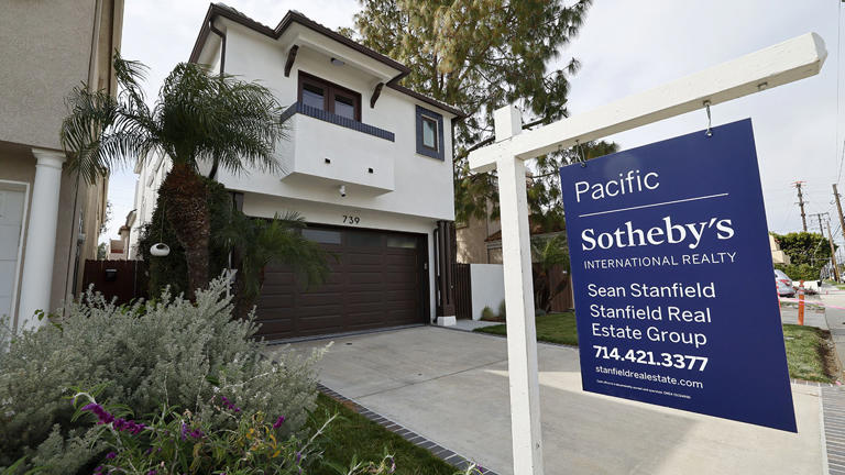 Home sellers face harsh new reality as listings hit record $698B value