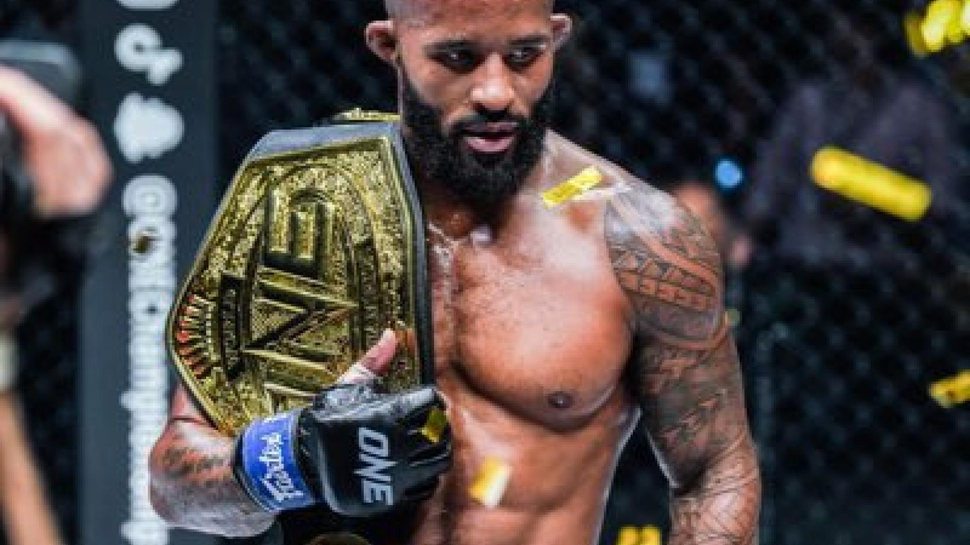 Demetrious Johnson señala el camino para que Oliveira le gane a Topuria: "Si logra ponerlo ahí ...