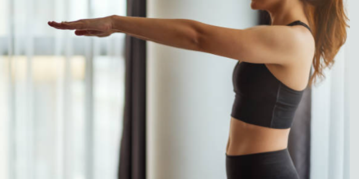 Adiós brazos de murciélago: 3 ejercicios que puedes hacer en casa sin ...