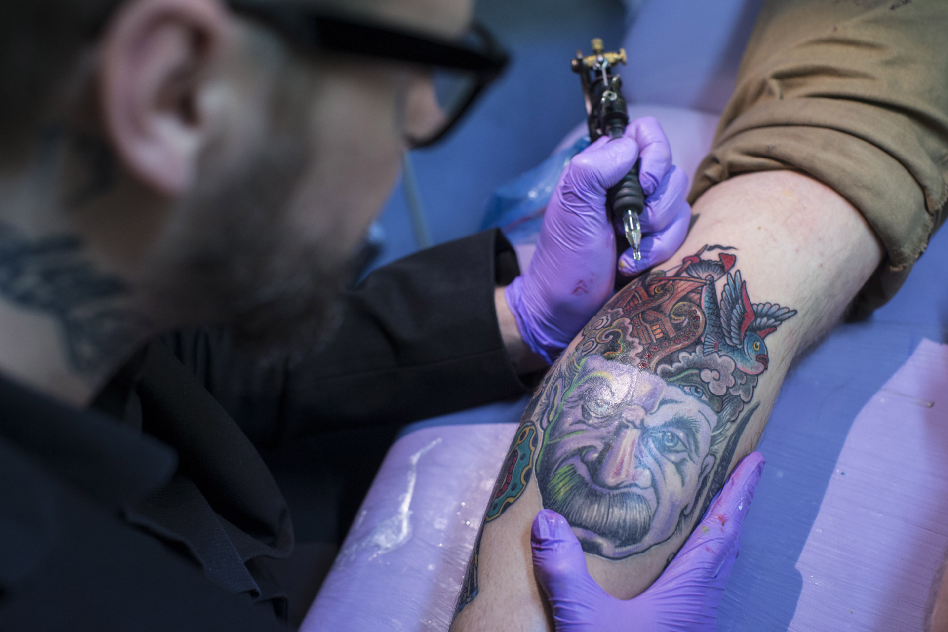 FDA warns of health risks in tattoo ink FDA warns of health risks in tattoo ink