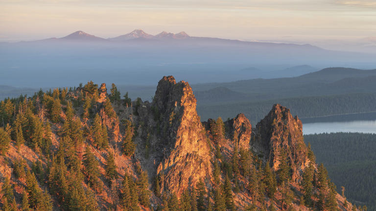 Central Oregon's Wild And Scenic River Is A Rafting, Biking, And ...