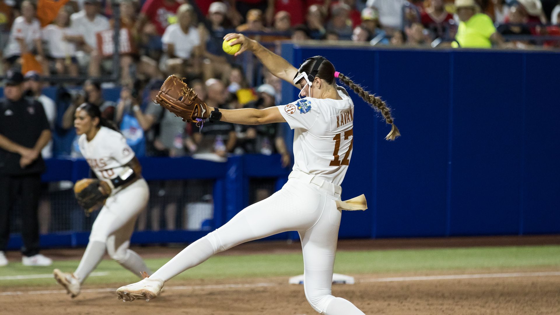 Longhorns Daily News: Texas softball’s Teagan Kavan dedicates title win ...