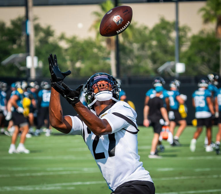 Jacksonville Jaguars DB coach on rookie Caleb Ransaw and playing the ...