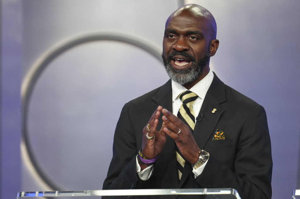 Long-shot NYC mayoral candidate Michael Blake sues to get onto final ...