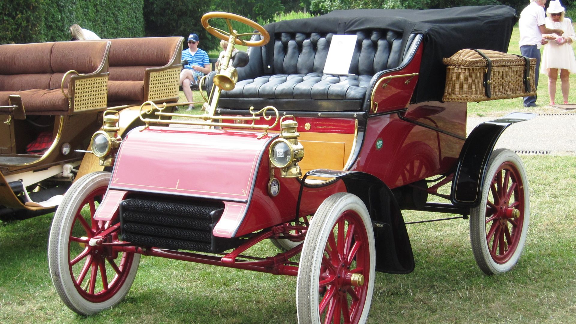 20 First Vehicles Produced By Different Car Brands