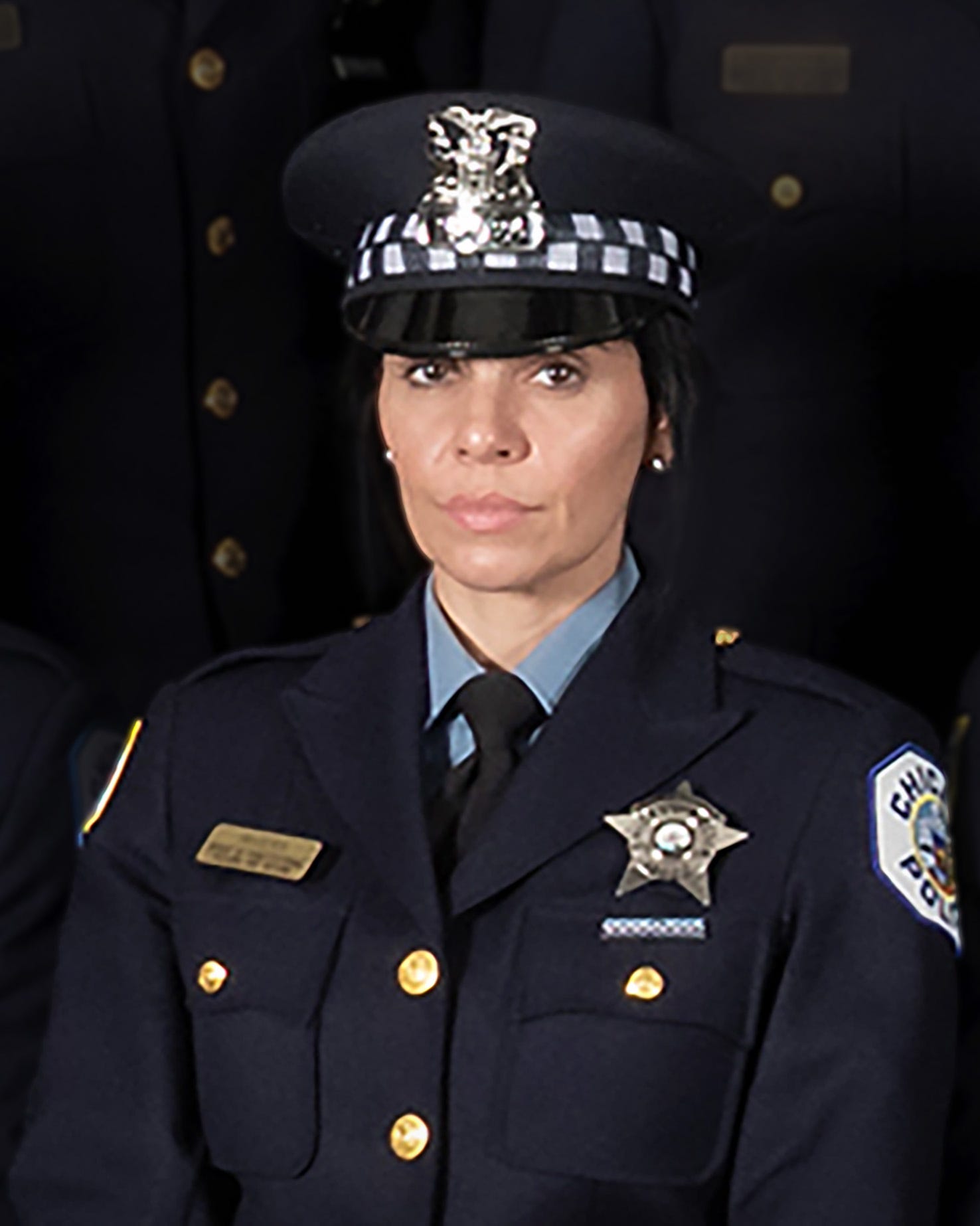 Man arrested after Chicago police officer killed by friendly fire