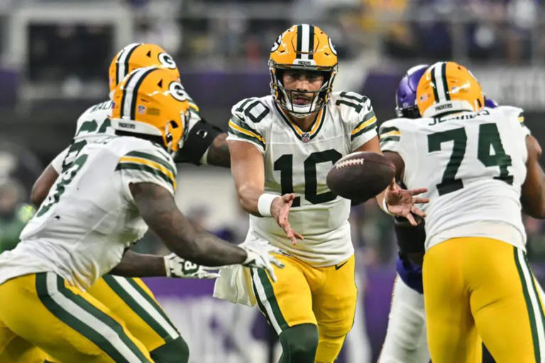 Jordan Love has Major Goal for Packers Showdown vs. Aaron Rodgers
