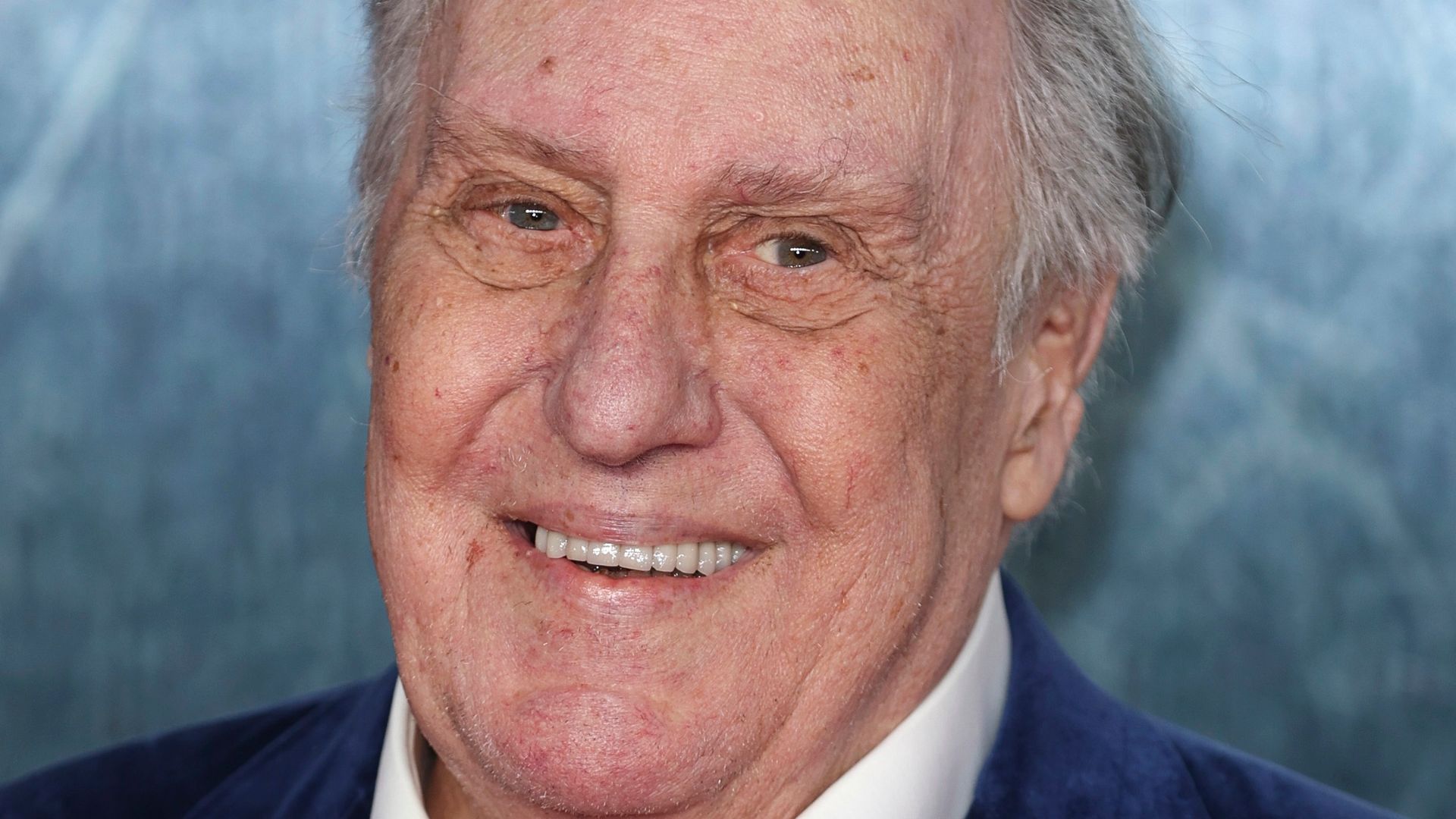 Frederick Forsyth ist tot: Bestsellerautor und Ex-Agent im Alter von 86 ...