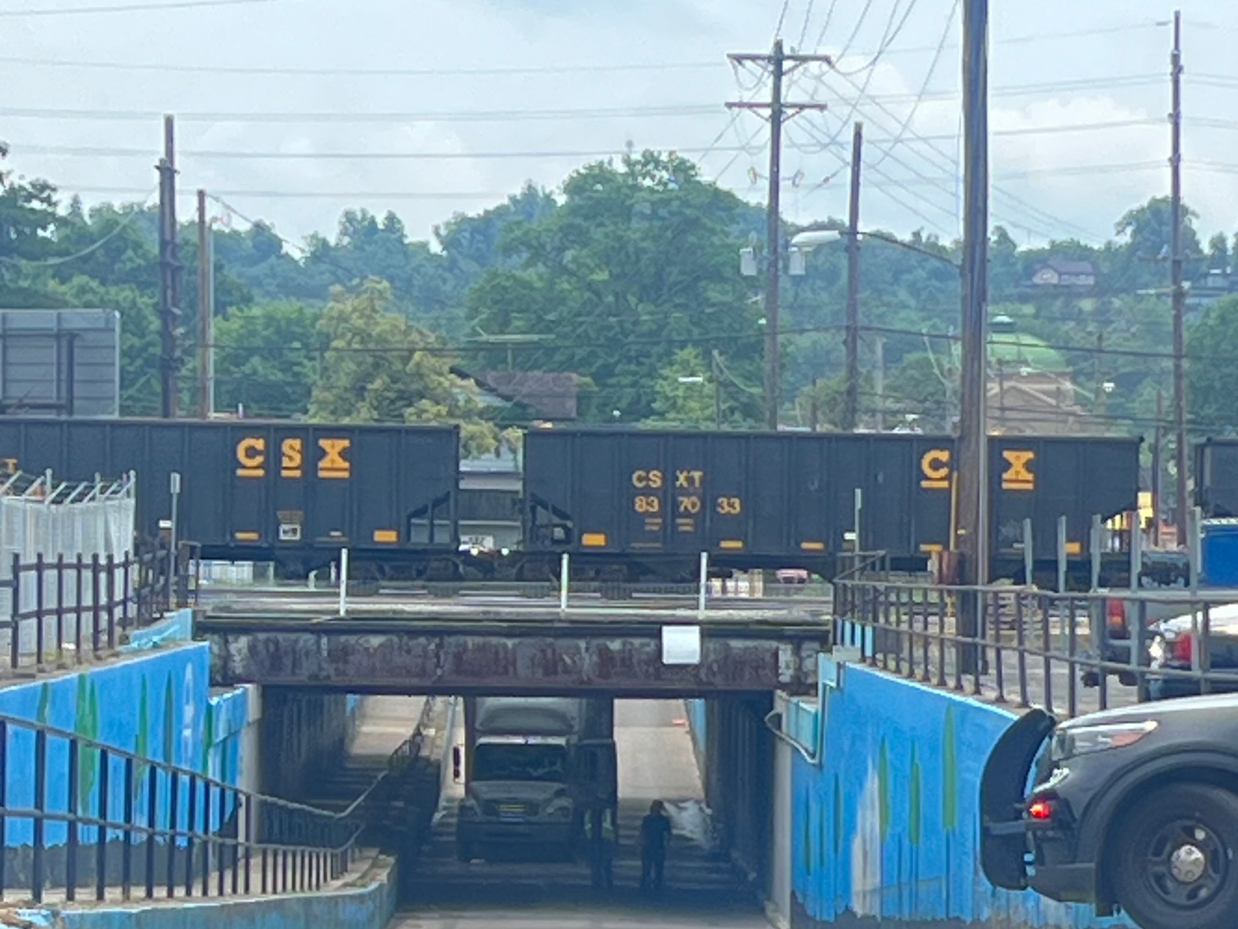 Tractor-trailer stuck in Huntington underpass