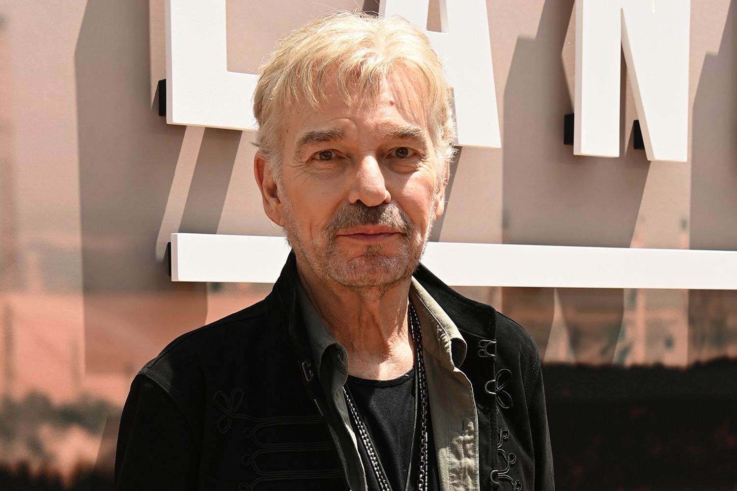 Billy Bob Thornton Doesn't Consider Himself Part of Hollywood: I 'Mind ...