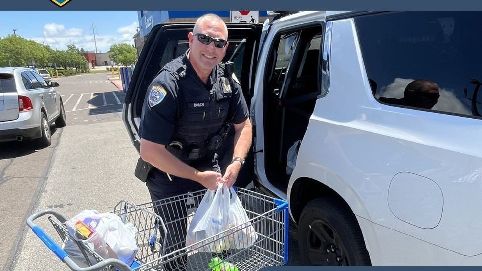 Edmond officer praised for delivering groceries after woman's arrest at ...