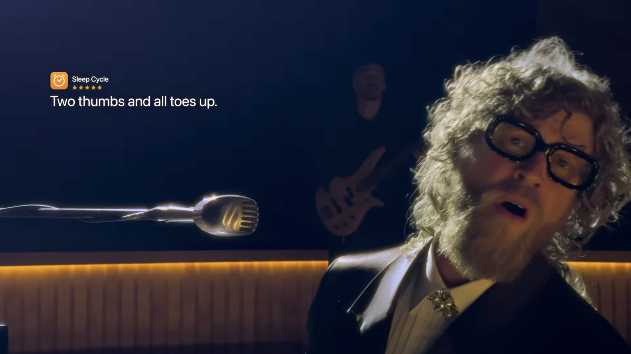 Apple's WWDC 2025 keynote ends with a piano man singing real App Store ...
