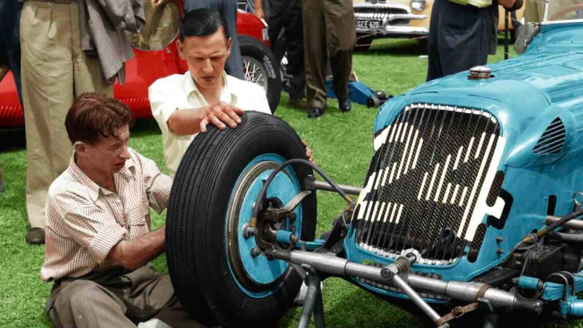 20 Colorized Photos From The Early 1950s