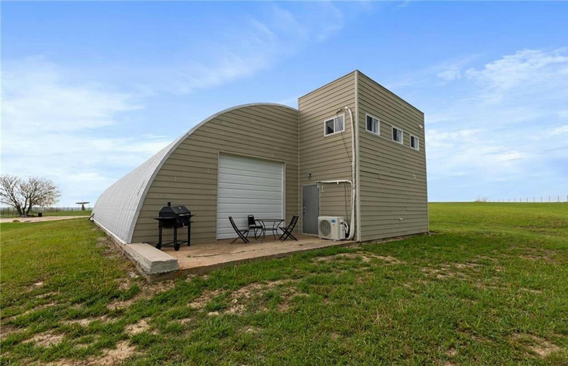 5 impenetrable homes designed to survive anything