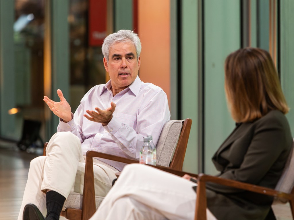 ‘The Anxious Generation' Author Jonathan Haidt Says ‘Fear' & ‘Risk ...