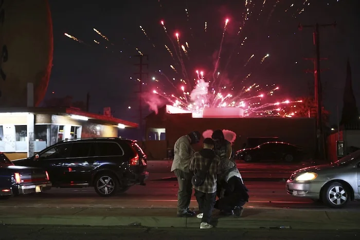 Illegal immigrant pleads guilty to throwing Molotov cocktail at police ...