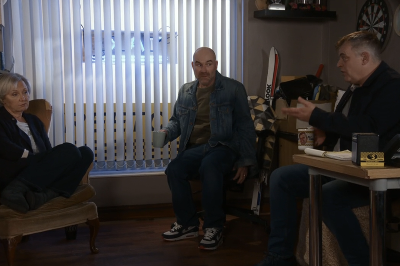 Coronation Street icon 'set to return' to run Street Cars with Steve ...