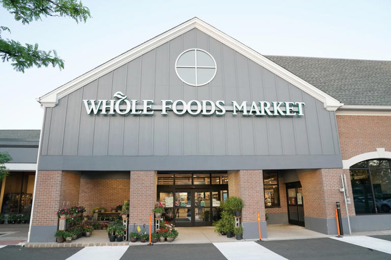 Whole Foods’ shelves could get bare as supplier shuts down deliveries ...