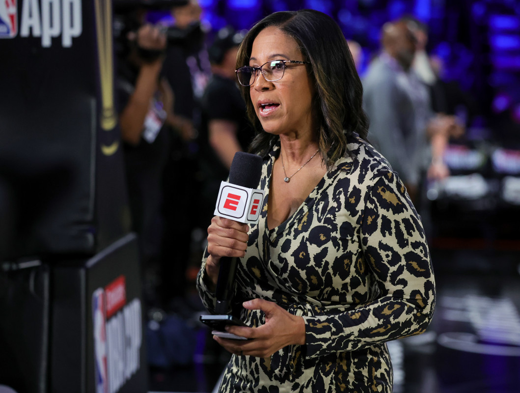 Prayers Pouring In For Beloved ESPN Reporter Lisa Salters