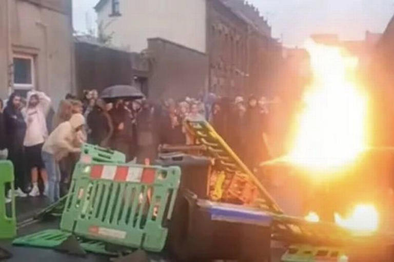 Riot police sent into Belfast: Petrol bombs thrown after sex crime ...