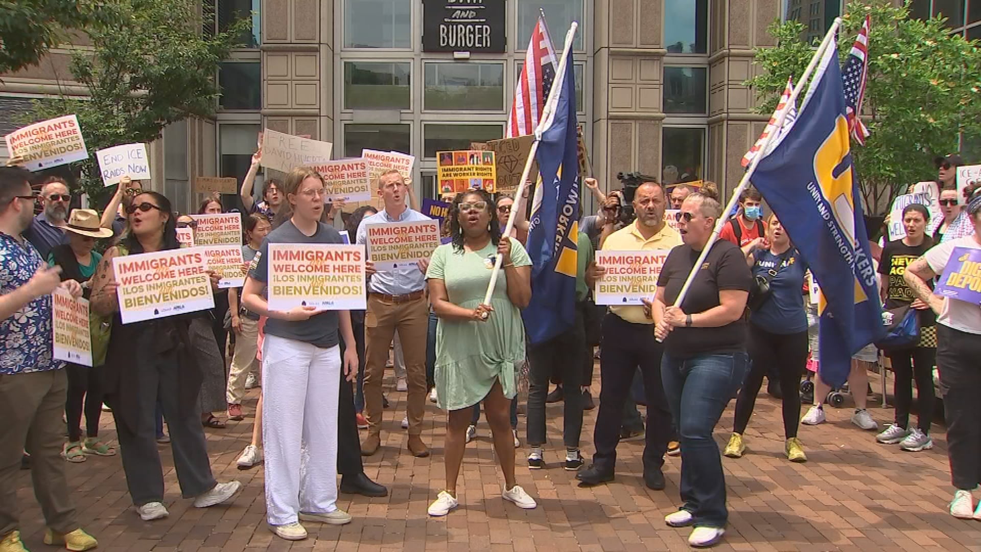 Pittsburgh demonstrators rally in support of California immigration ...