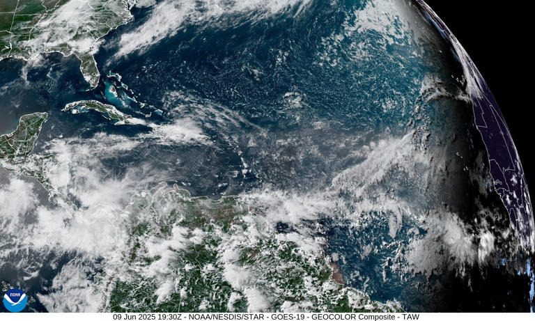 NHC tracks three tropical waves in the Atlantic as Hurricane Barbara ...