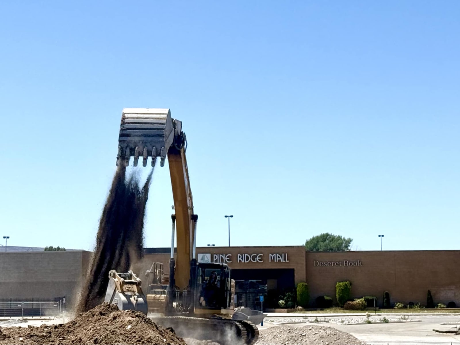 GALLERY: When the walls come tumbling down at Pine Ridge Mall