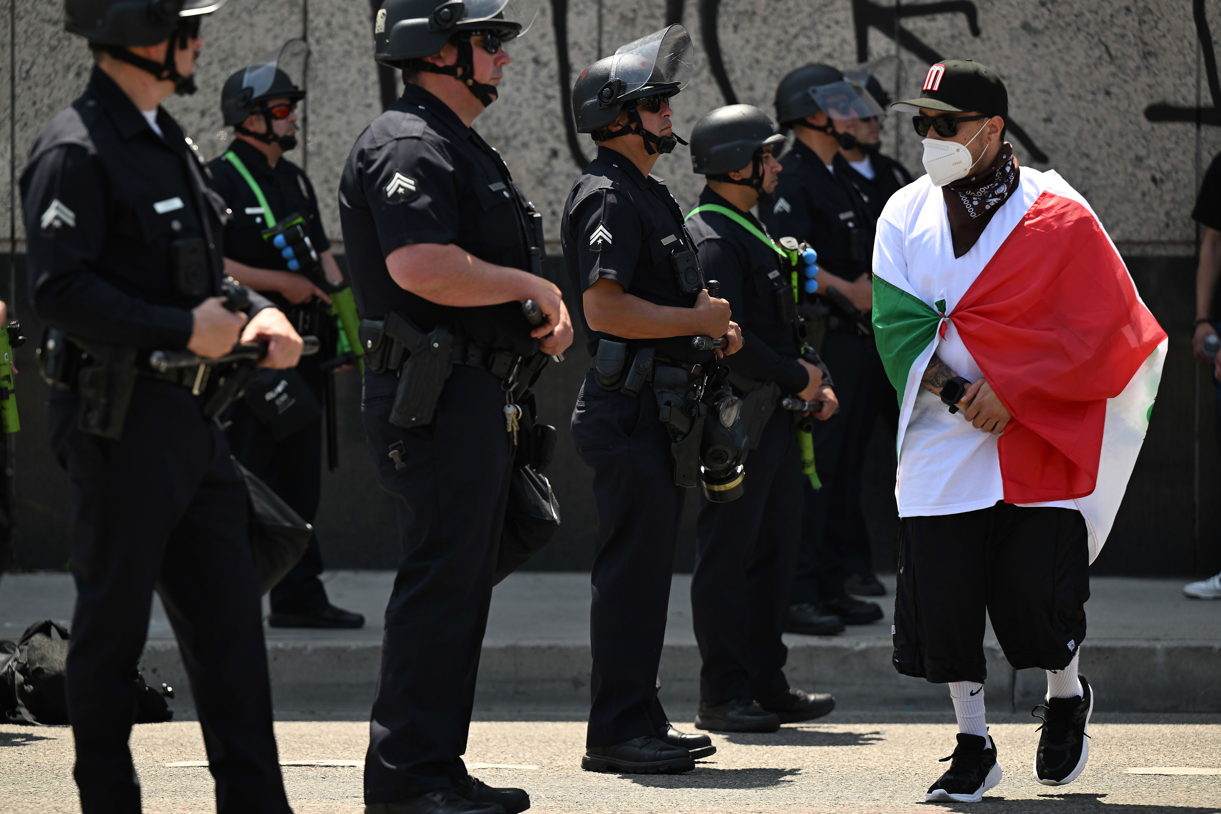 Police face ‘a balancing act’ responding to L.A. immigration protests