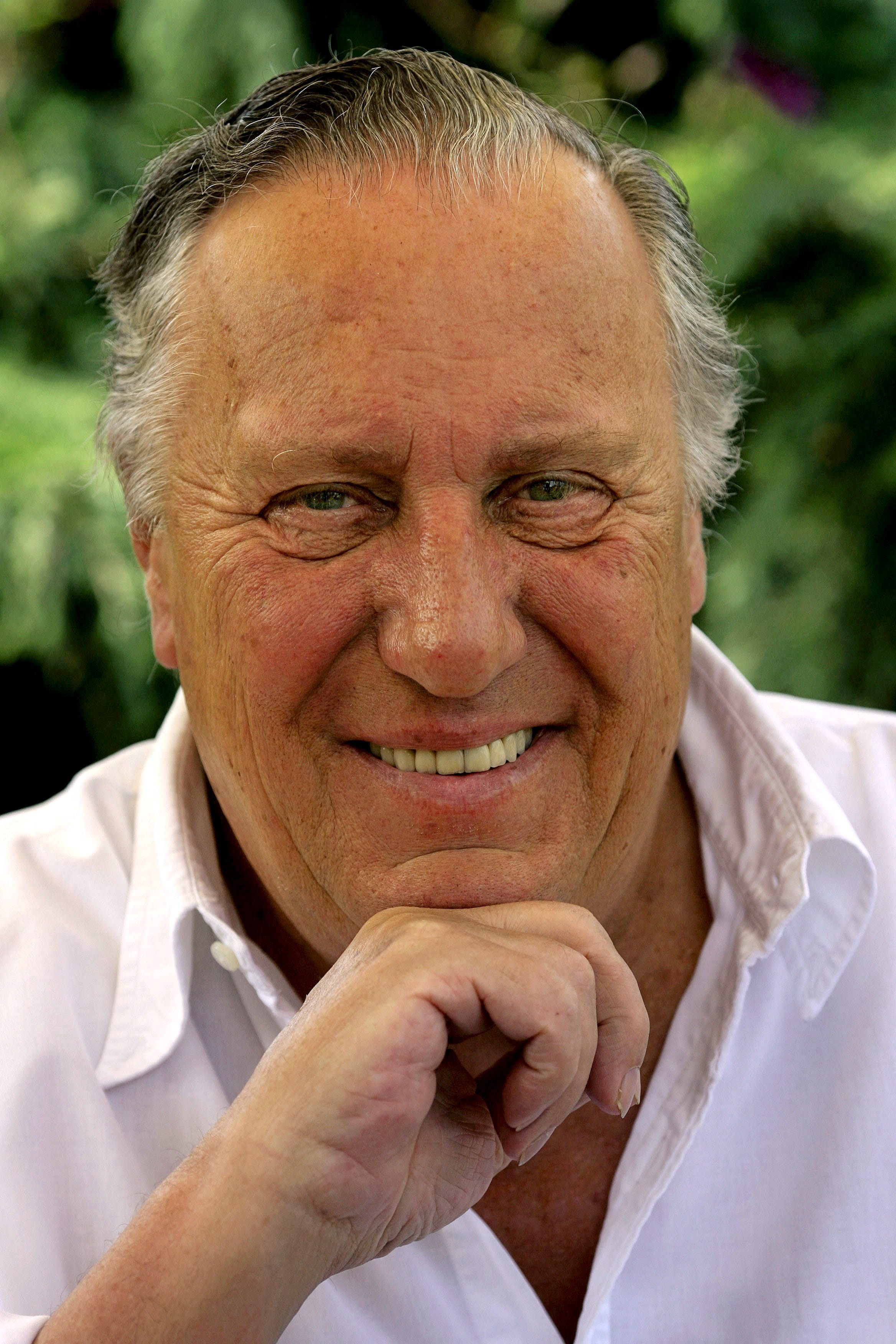 Frederick Forsyth, award-winning 'Day of the Jackal' thriller novelist ...