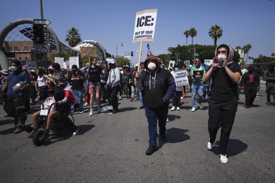 Red cards, hotlines and legal tips: How to respond to ICE raids in Los ...