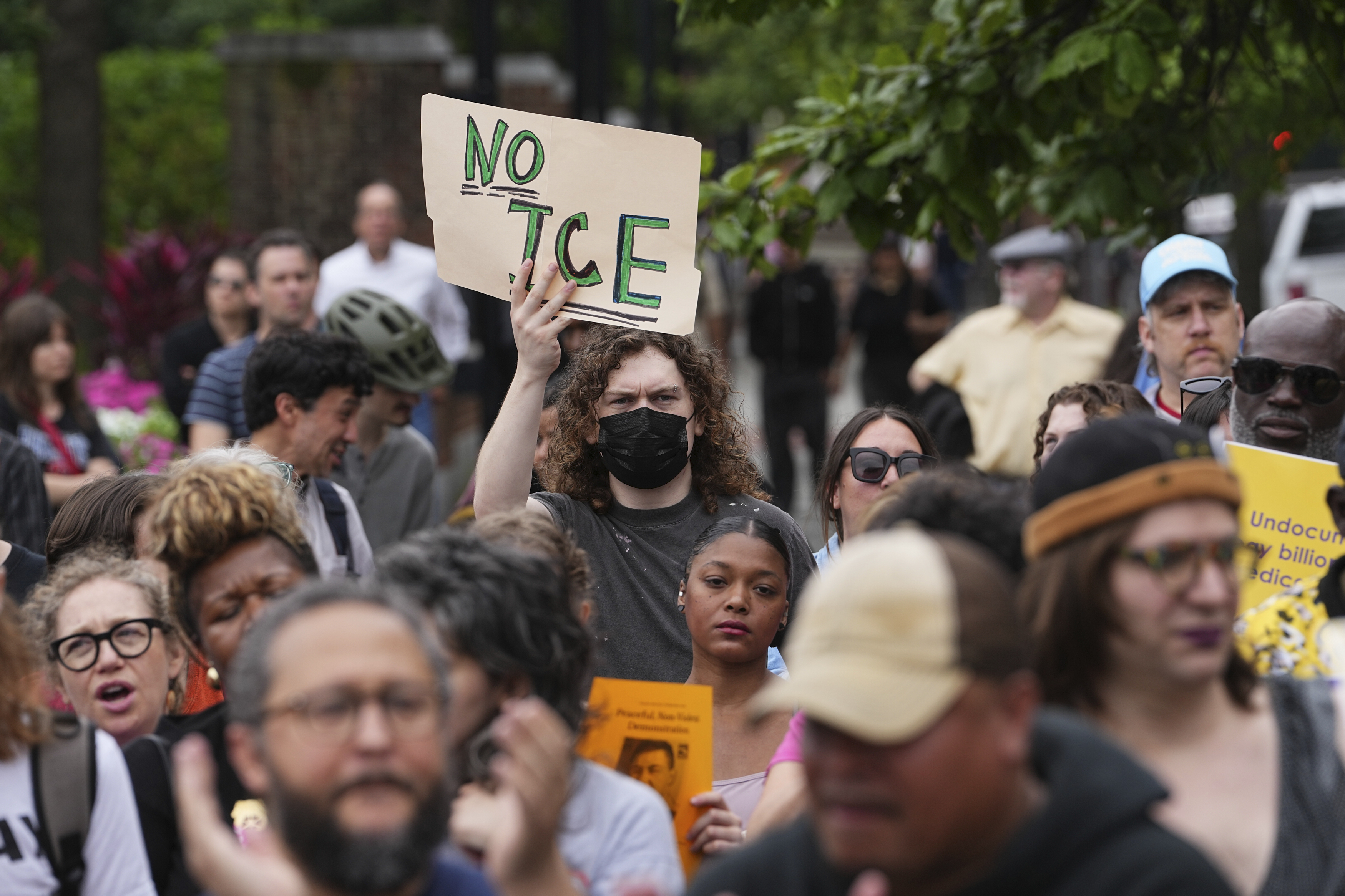 L.A. protests live updates: National Guard, Marine response expected to ...