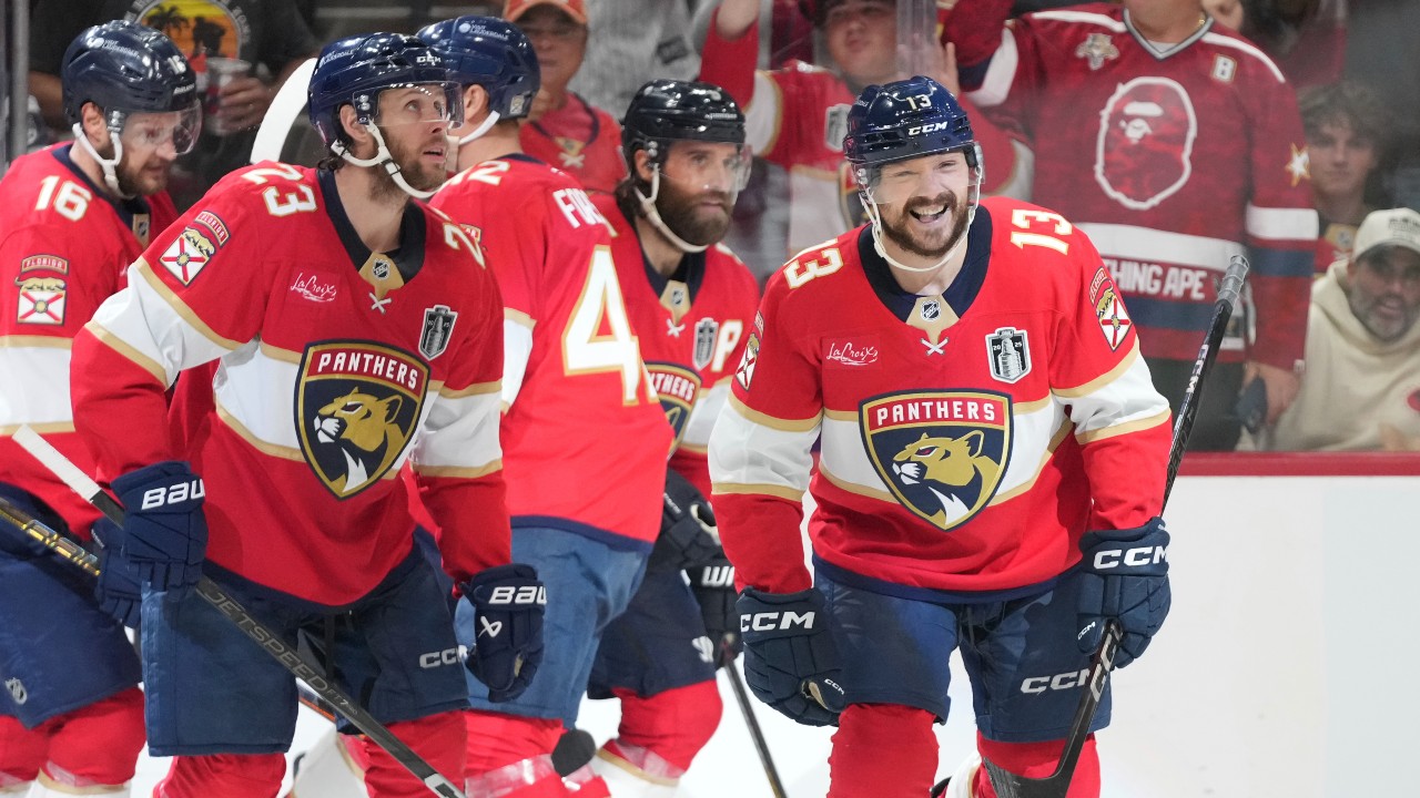 Panthers rout Oilers to take 2-1 series lead in Stanley Cup Final
