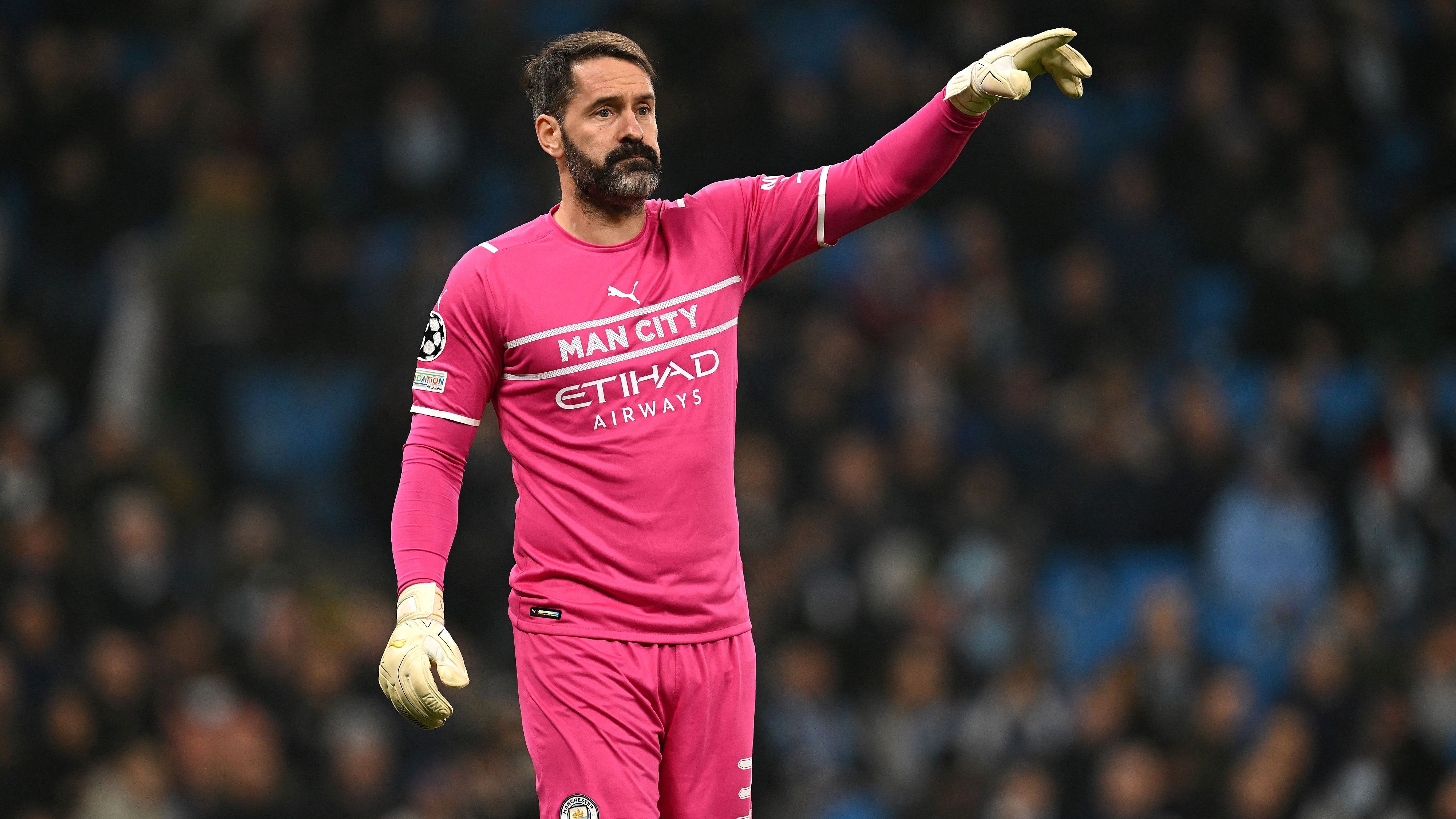 Zwei Einsätze und zehn Millionen Euro in sechs Jahren: Kultspieler ...