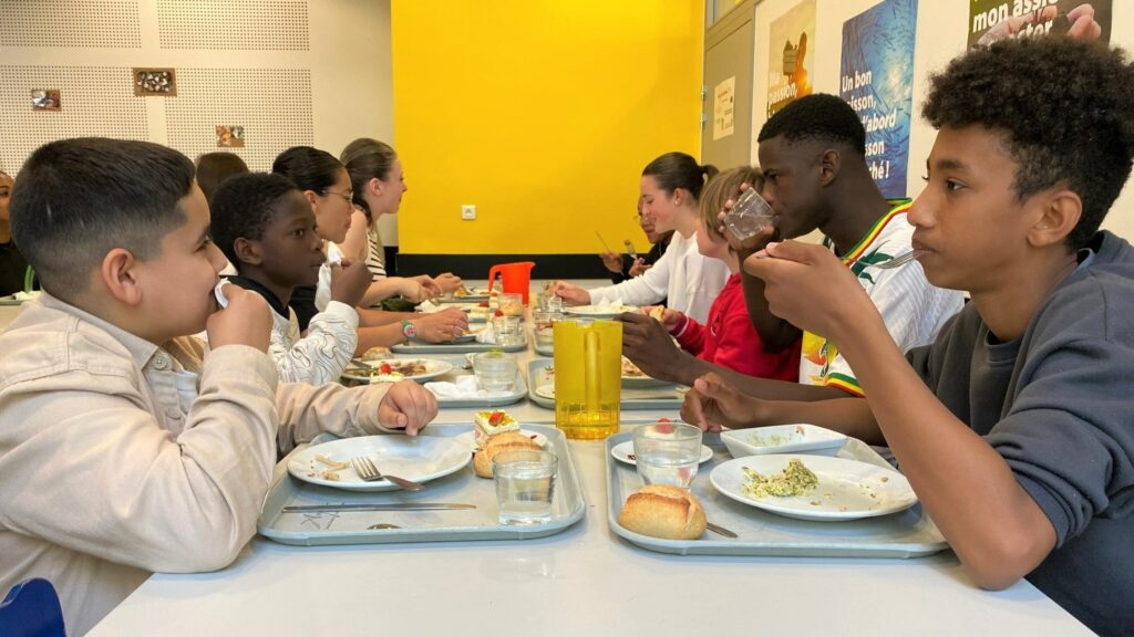 Charron : plusieurs élèves malades après le repas de la cantine