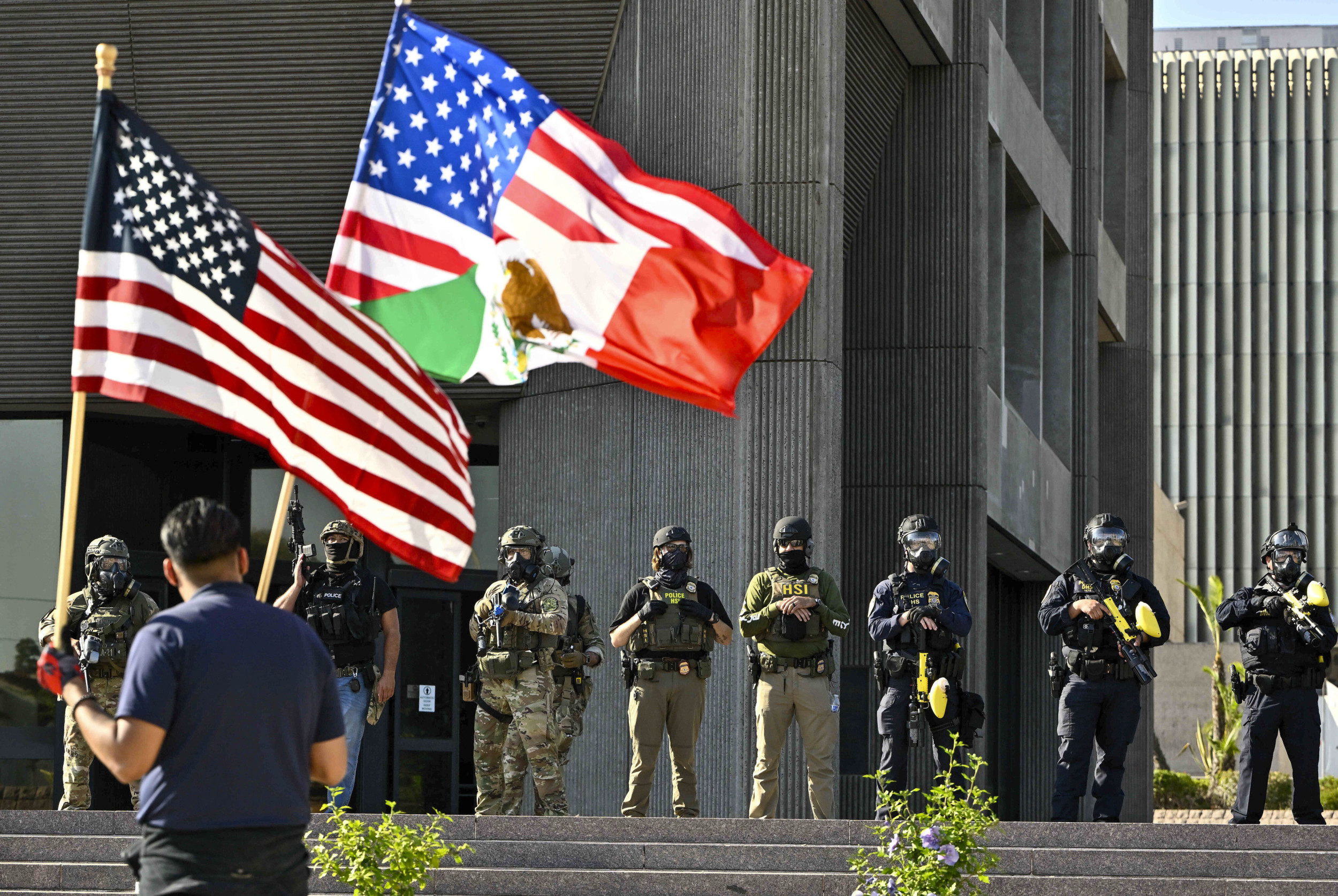 MAGA supporters counter anti-ICE protests: "Go back to Mexico"