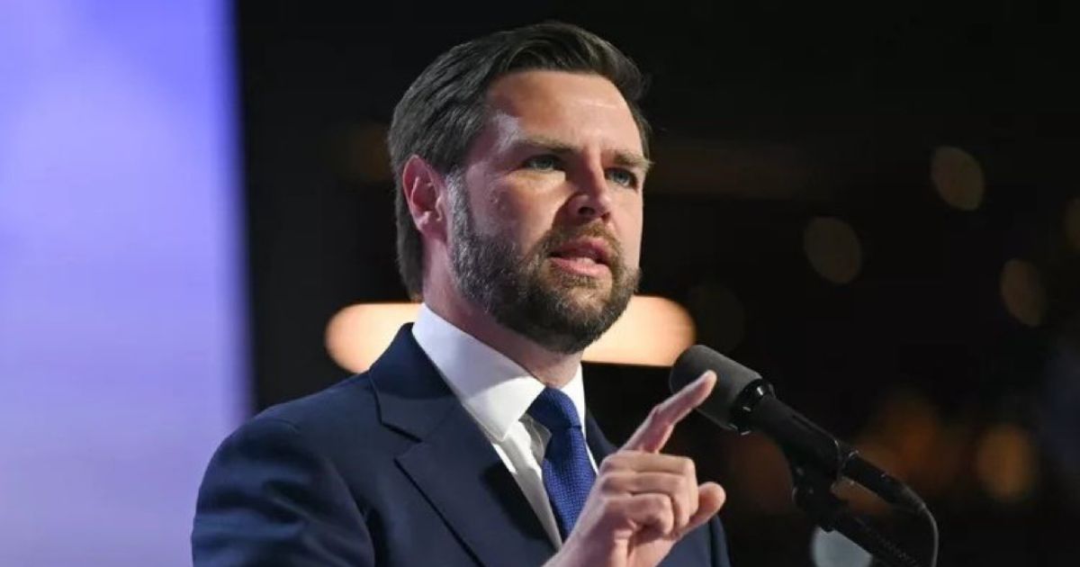 ‘Menswear Guy’ Criticized JD Vance’s Outfit—Now The VP Might Get Him ...