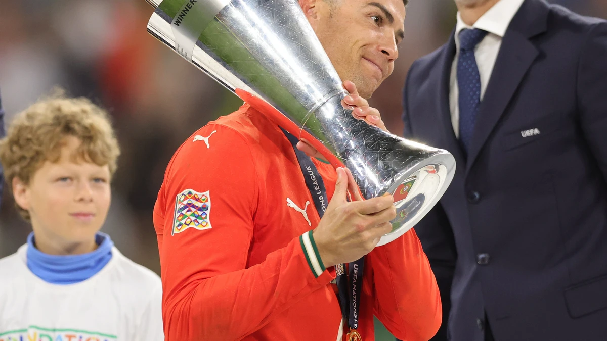 Manolo Lama se cruza con Cristiano Ronaldo, le dice "ay bicho" y el ...