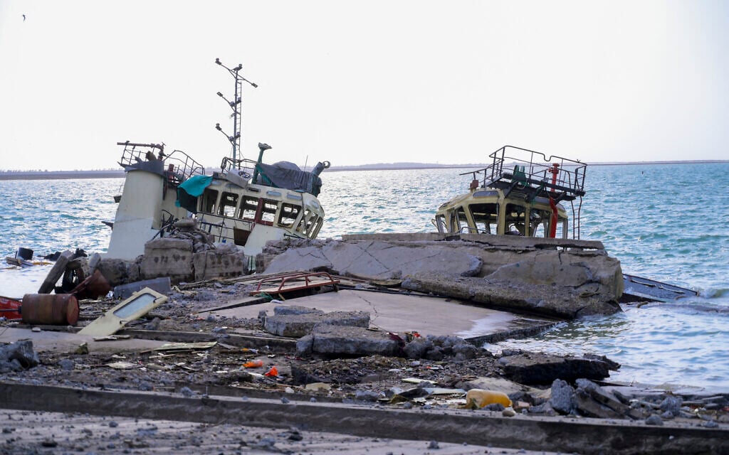 Israeli Navy carries out Yemen strikes for 1st time, targeting Houthi port