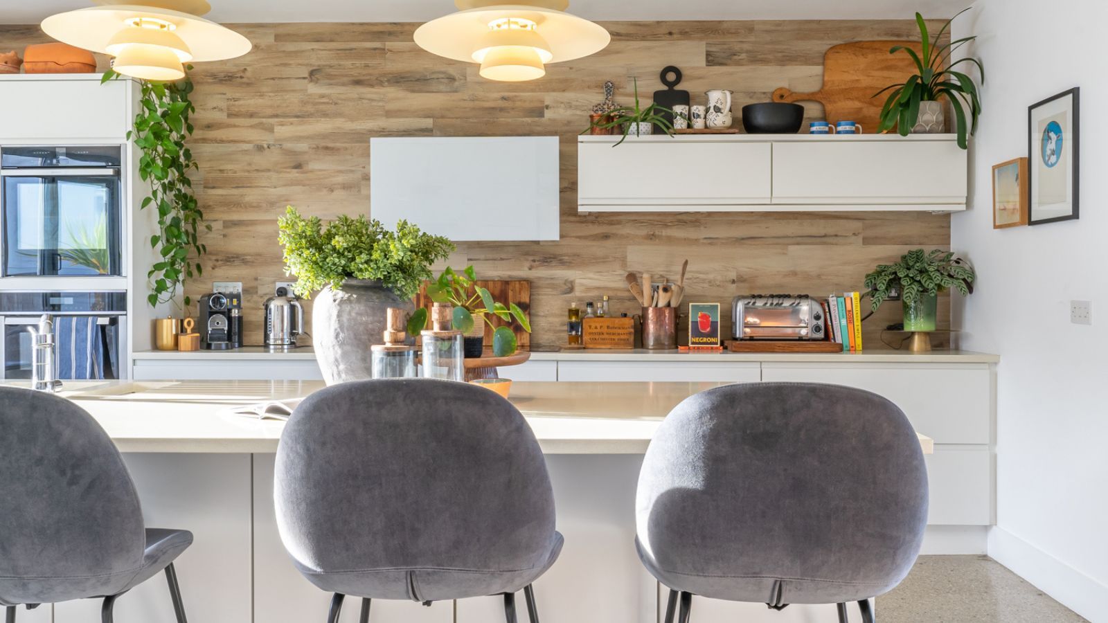 I hated vinegar's pungent odor when cleaning my home naturally, so I ...