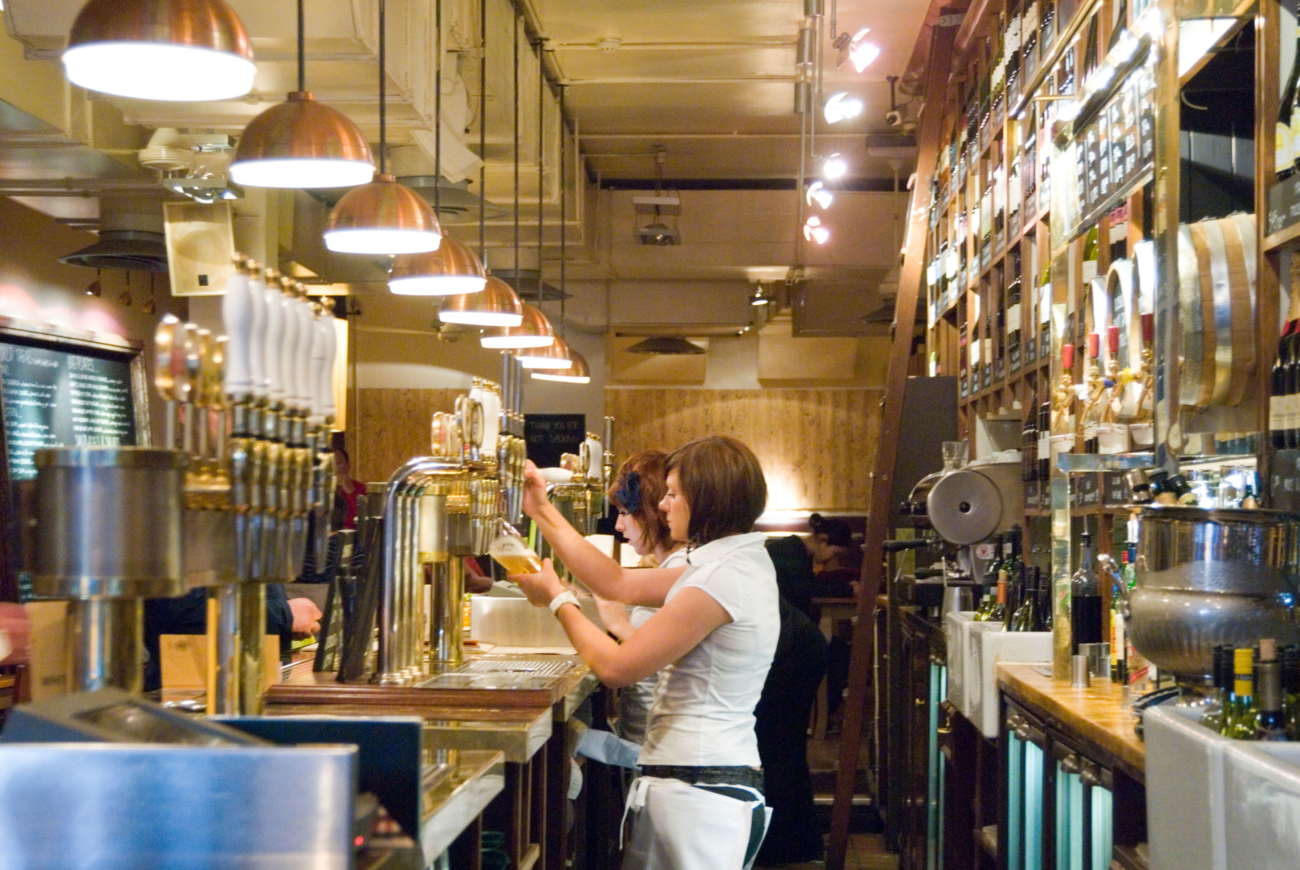 Share of low-paid workers in UK hits record low while gender pay gap ...