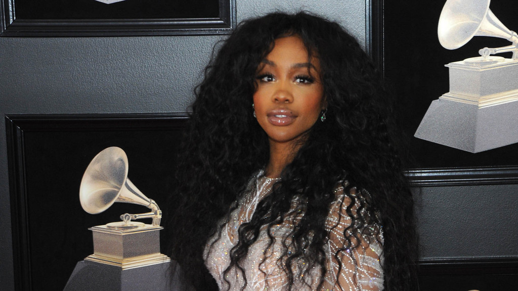 SZA named best female R&B/pop artist at 2025 BET Awards