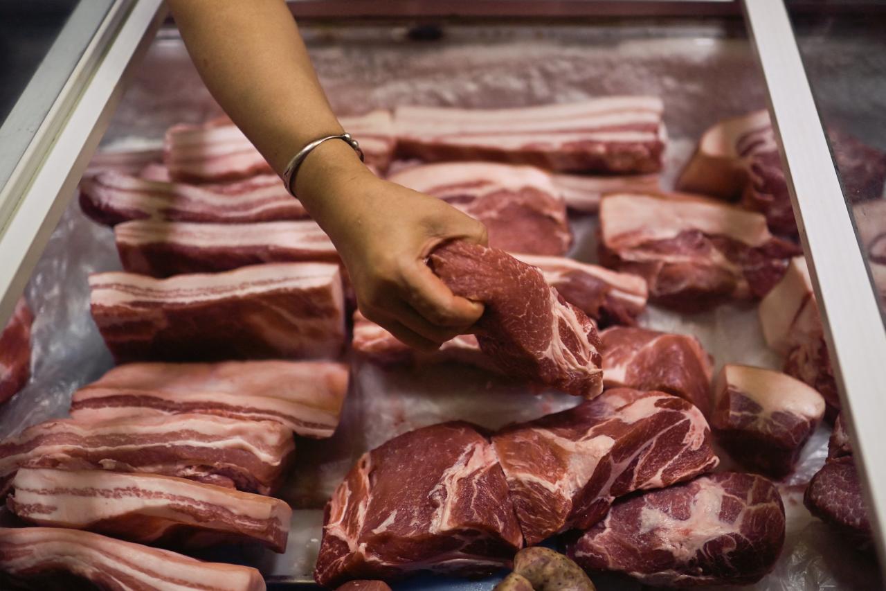 China Extends Probe Into EU Pork Imports