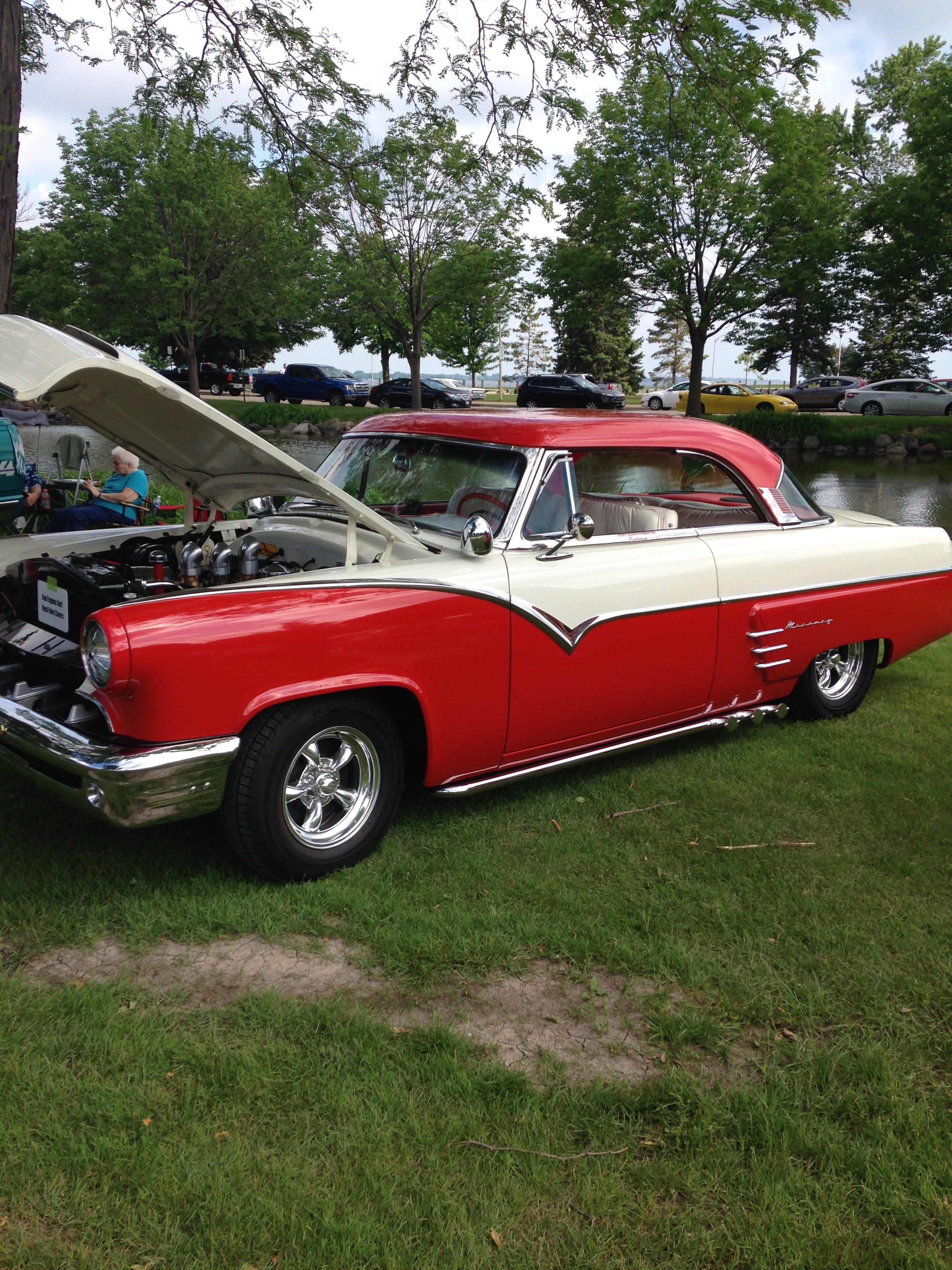 Fond du Lac Father's Day fun includes cars, baseball and fireflies