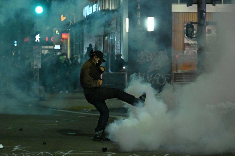 LA protests live: Curfew enforced in parts of Downtown as Trump claims ...