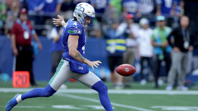 Michael Dickson agrees to four-year extension with Seahawks
