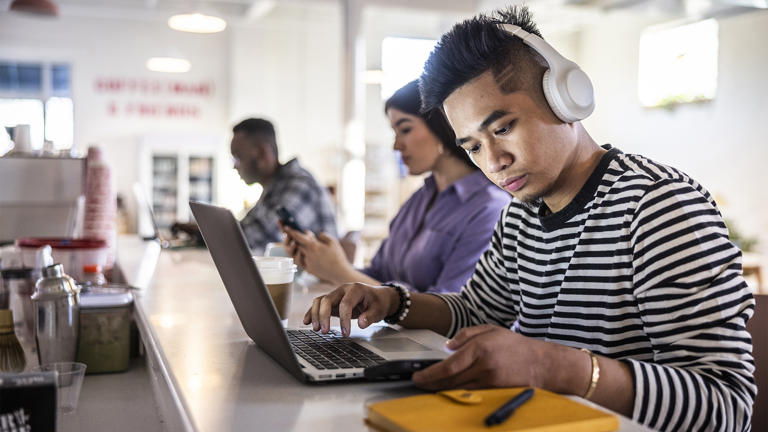 How to spot AI writing — 5 telltale signs to look for